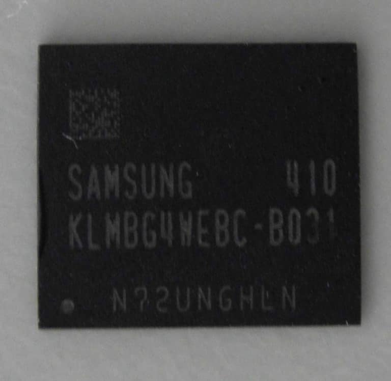 Chip-off Technique in Mobile Forensics